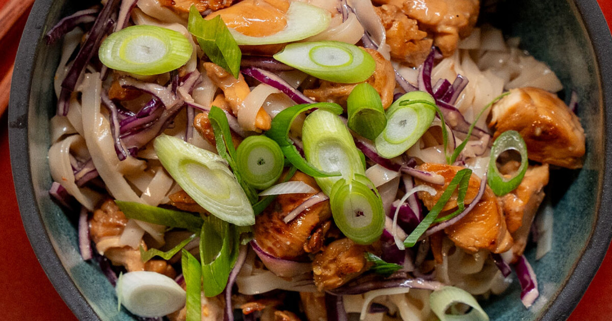 Asian-Inspired Chicken Bowl » Perutnina Ptuj